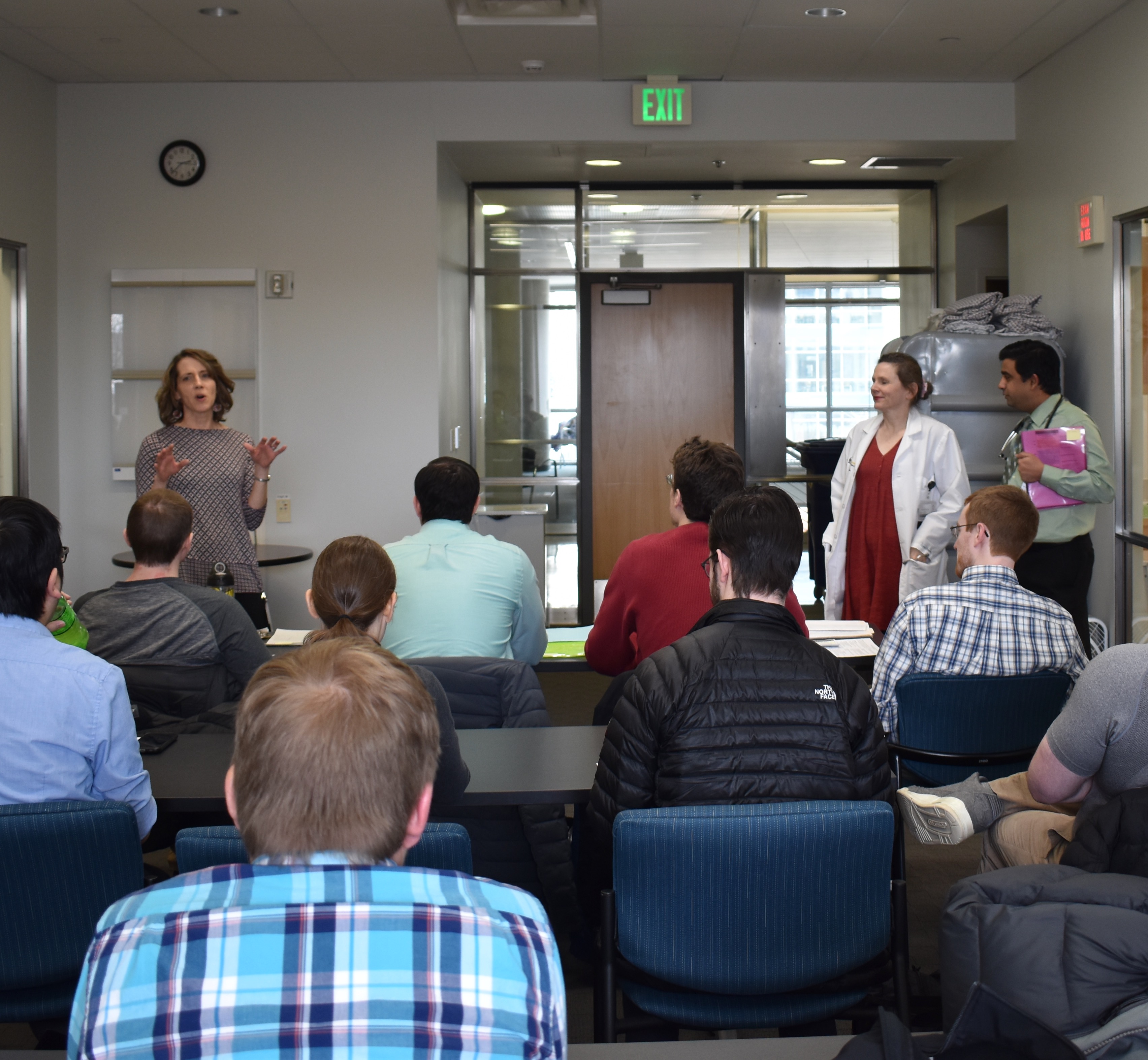 DSC_0391 – Making the Rounds