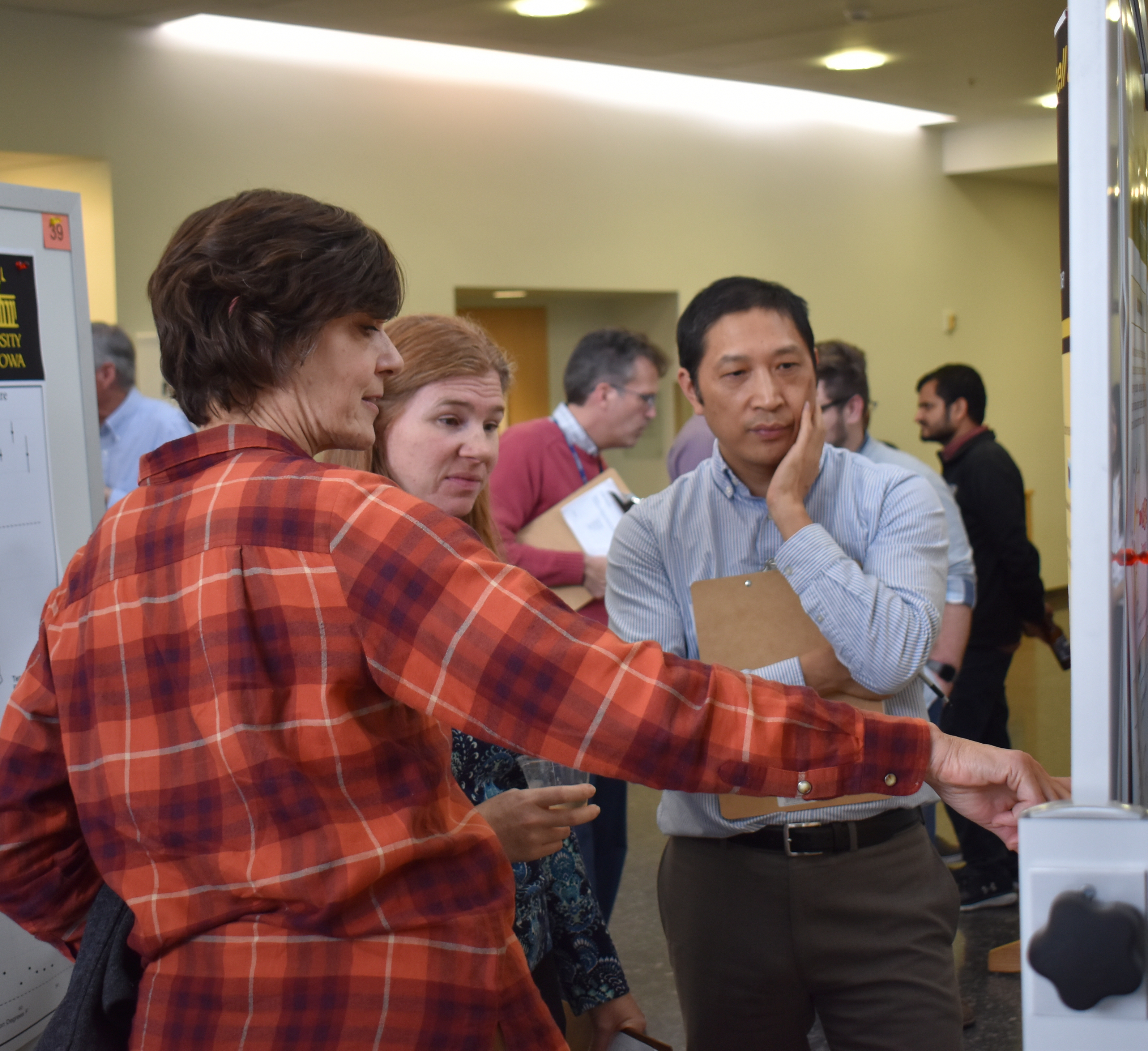 DSC_0299 – Making the Rounds