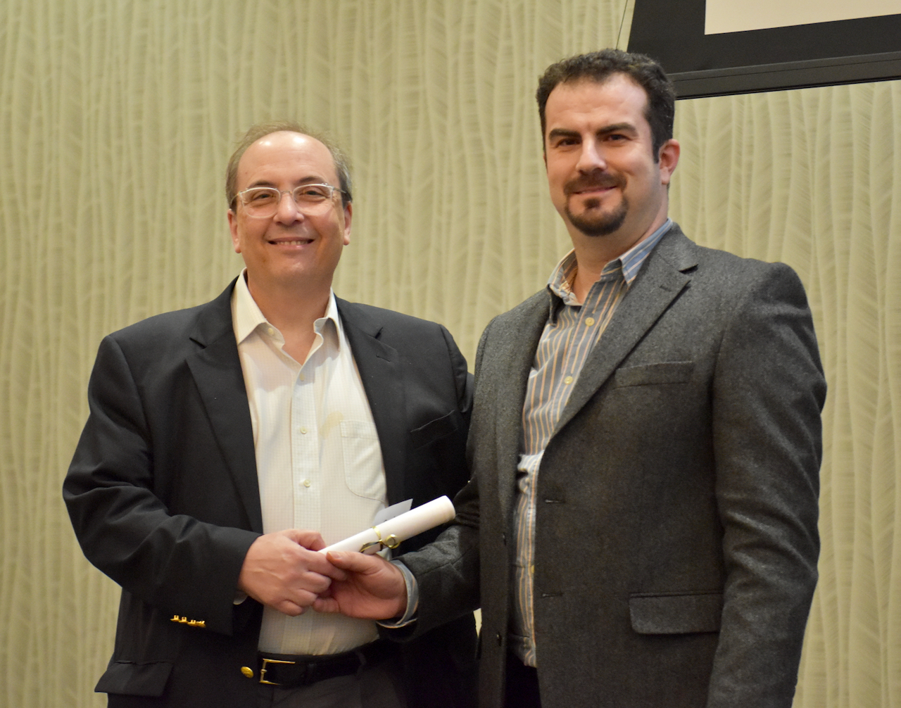 DSC_0721 – Making the Rounds