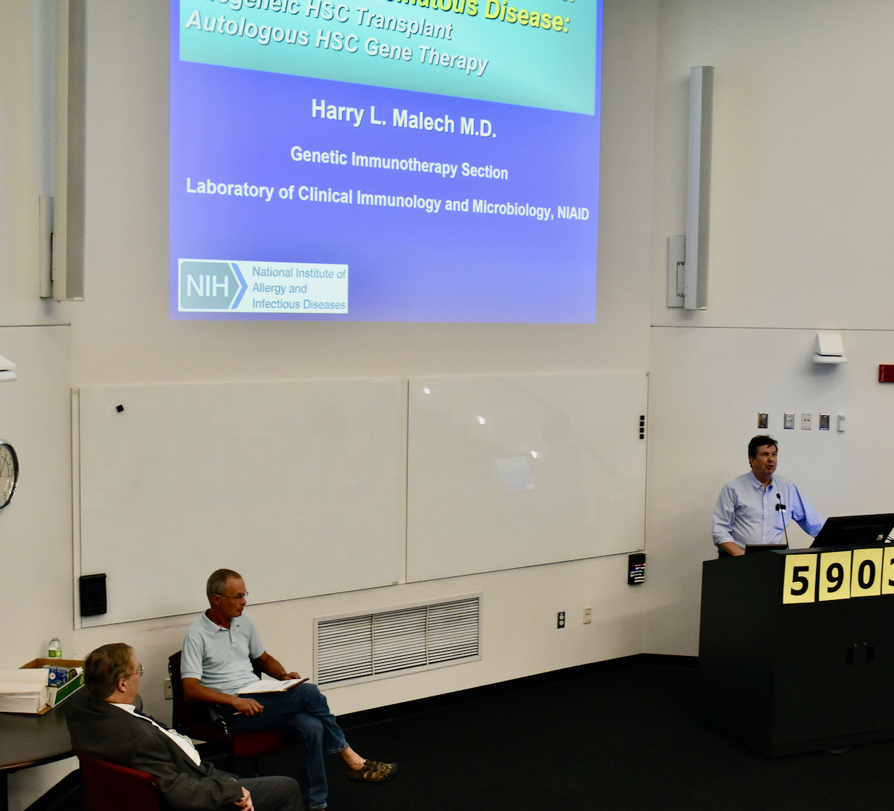 Infectious Diseases honors Nauseef at retirement – Making the Rounds