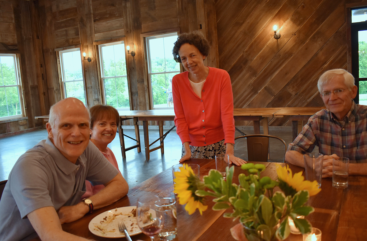 Karniskis and Hegemans – Neph Fellows graduation 2019 – Making the Rounds