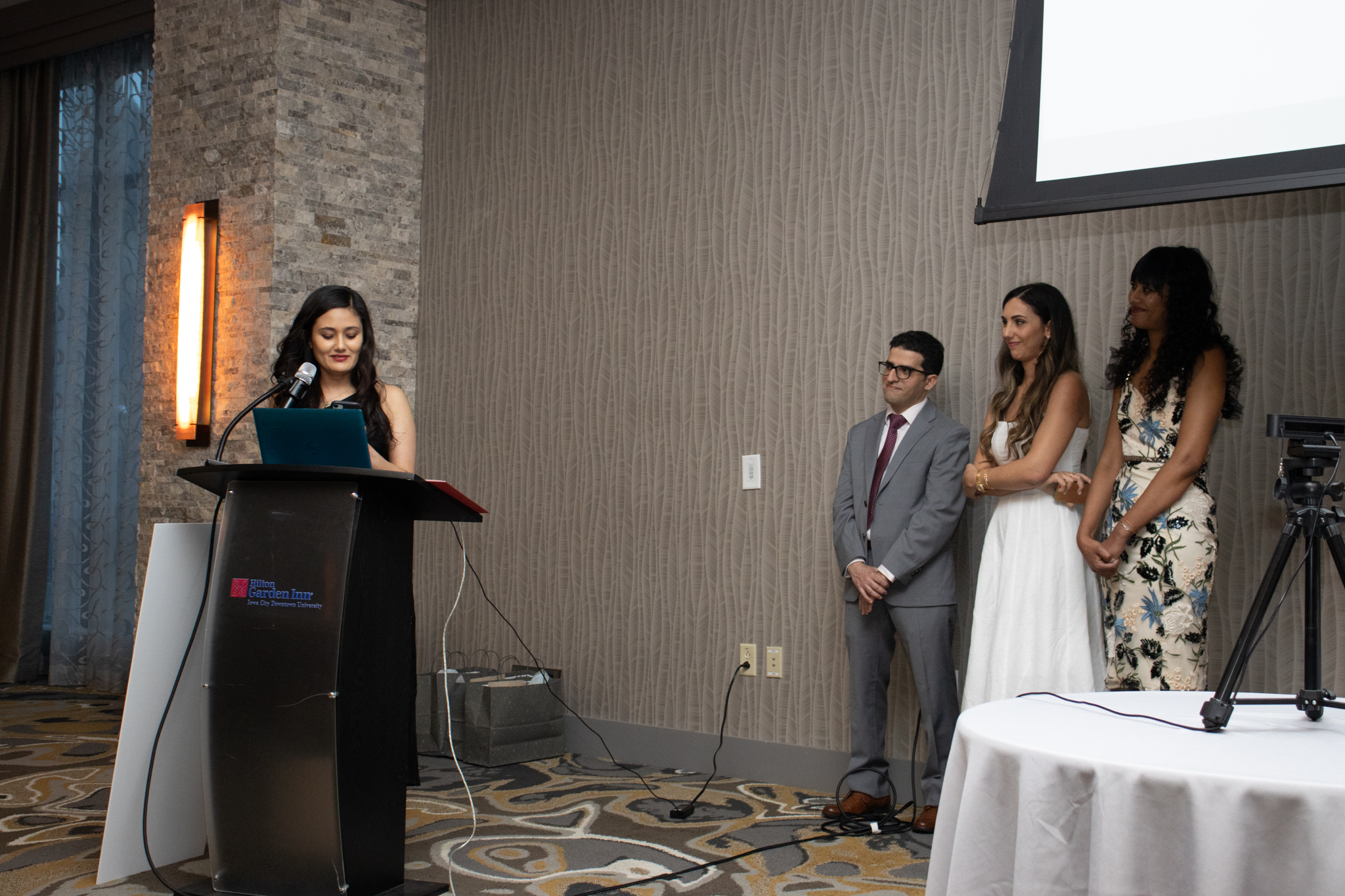 2024_GI Graduation_Pick-51 – Making the Rounds