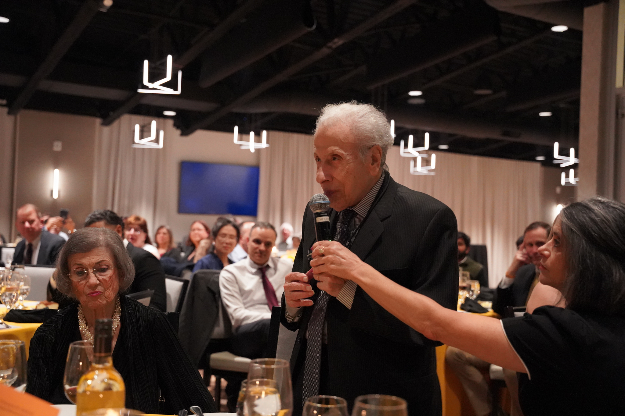 2024_ACRC 50th Gala_WEB_Picks-30 – Making the Rounds