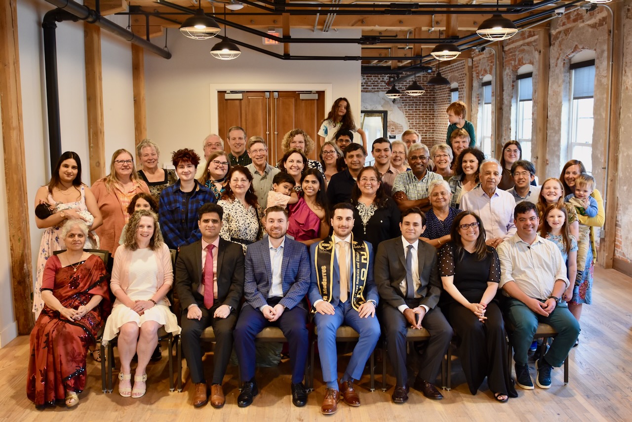 DSC_0459 – Making the Rounds