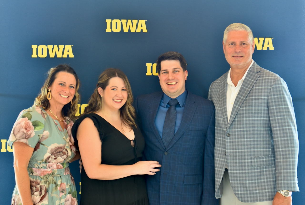 DSC_0578 – Making the Rounds