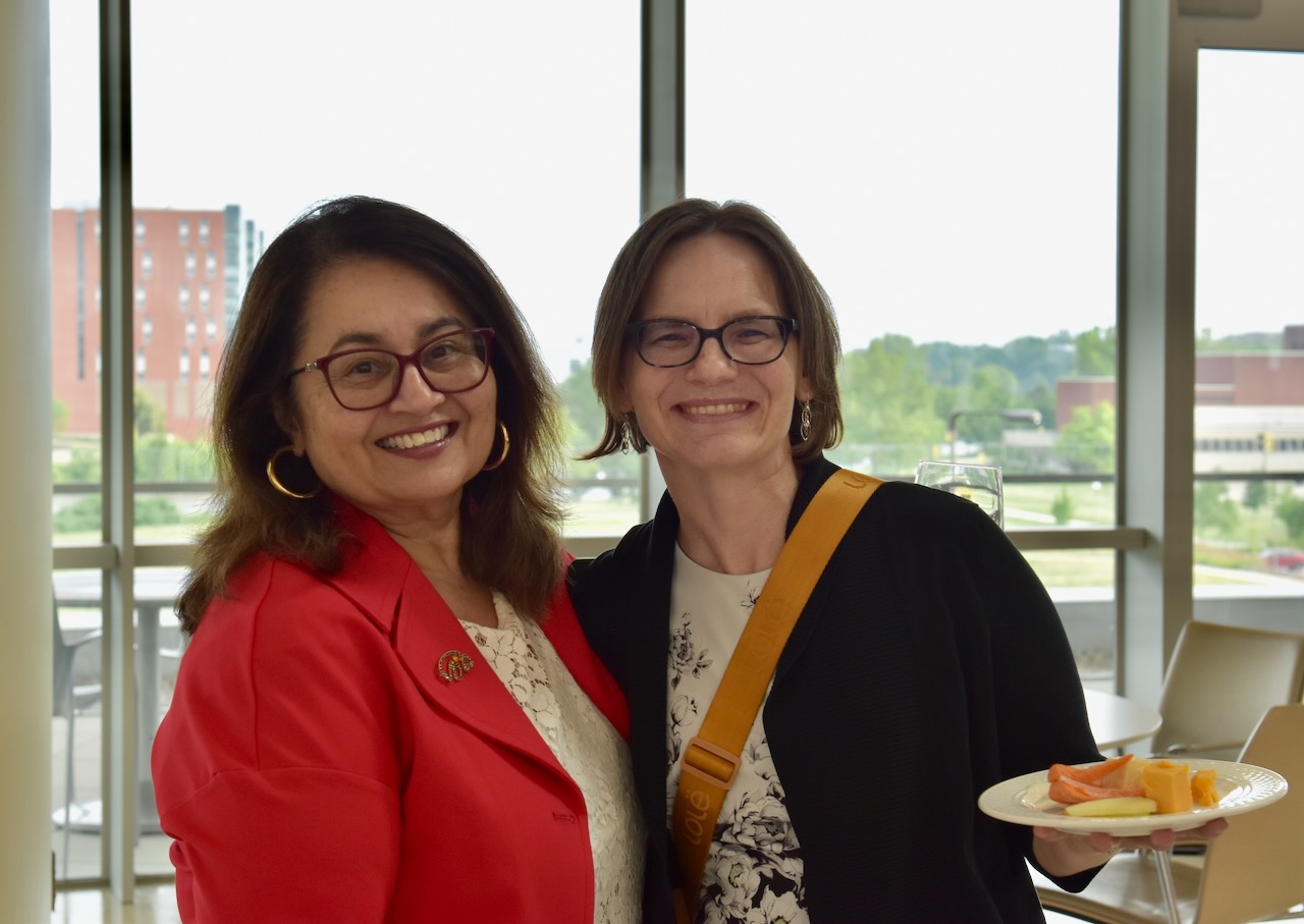 DSC_0626 – Making the Rounds